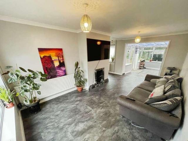 3 bed house for sale