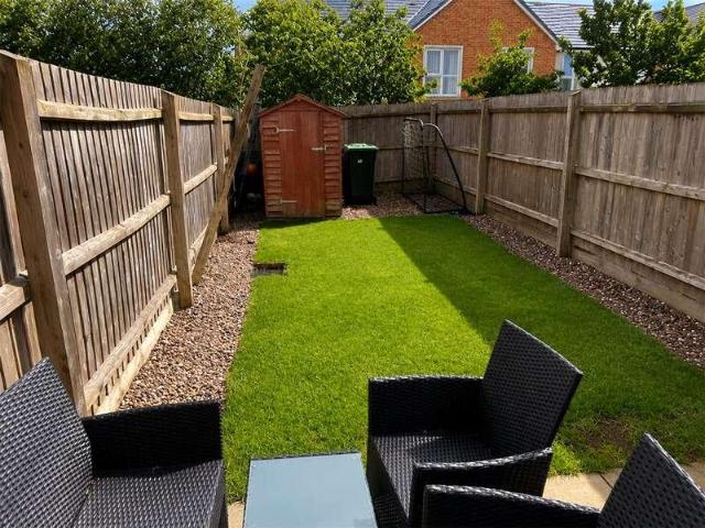 3 bed house for sale