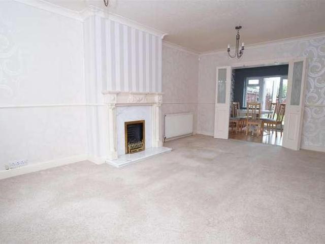 3 bed house for sale