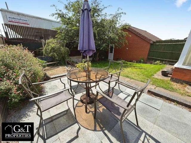 3 bed house for sale