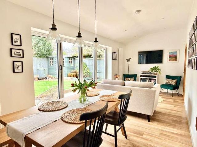 3 bed house for sale
