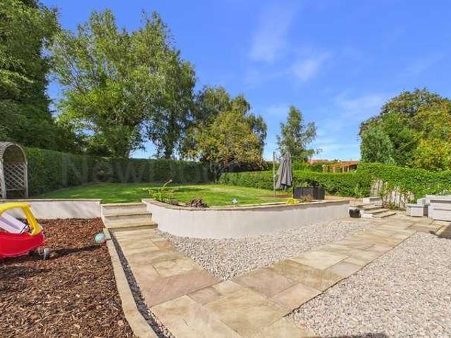 3 bed house for sale