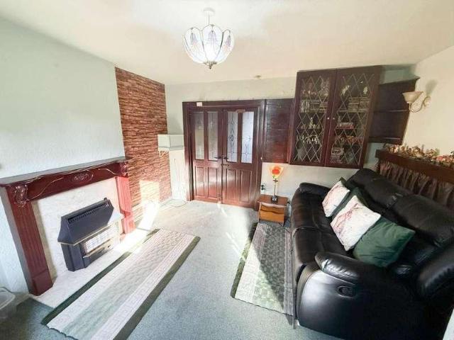3 bed house for sale