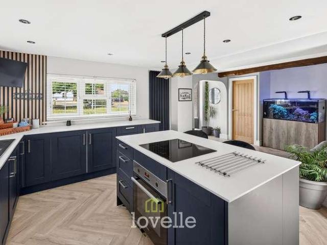 3 bed house for sale