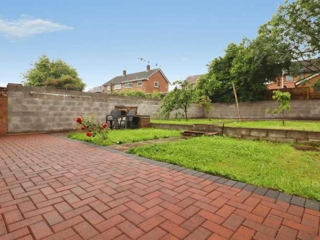 3 bed house for sale