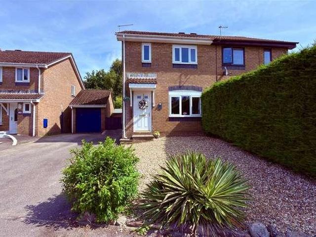 3 bed house for sale