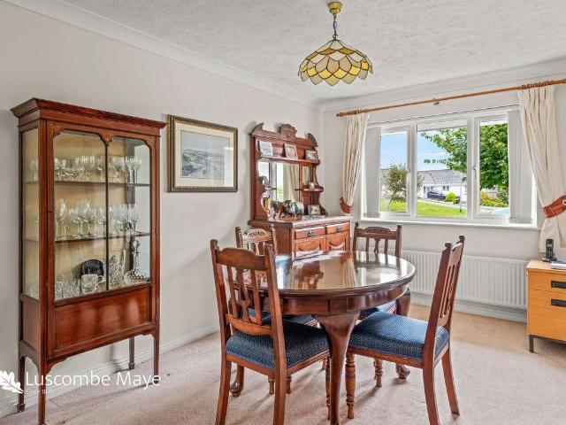 3 bed house for sale