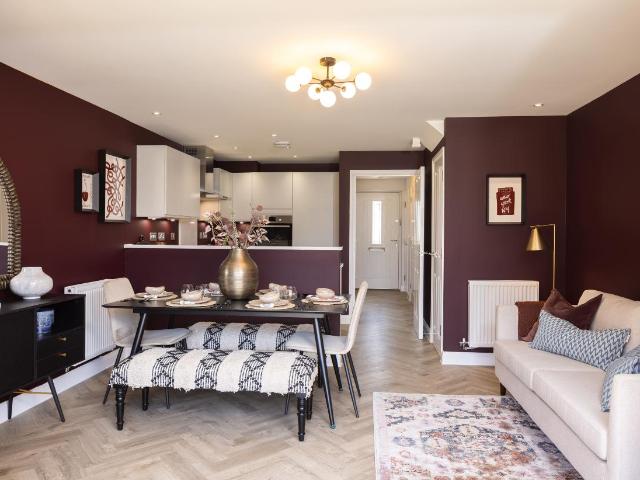3 bed house for sale