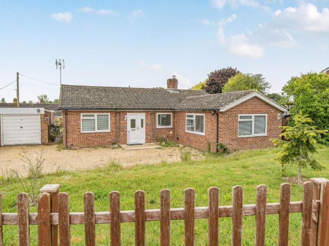 3 bed house for sale