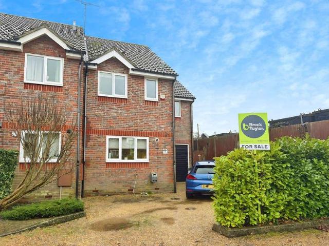 3 bed house for sale