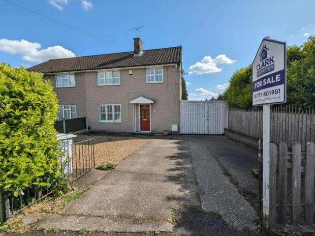3 bed house for sale