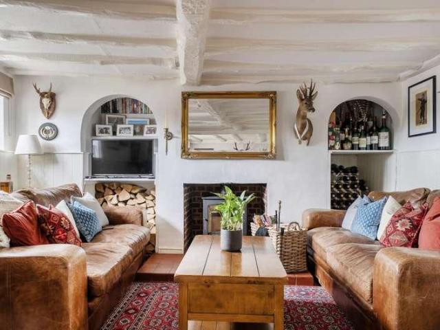 3 bed house for sale