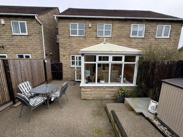 3 bed house for sale
