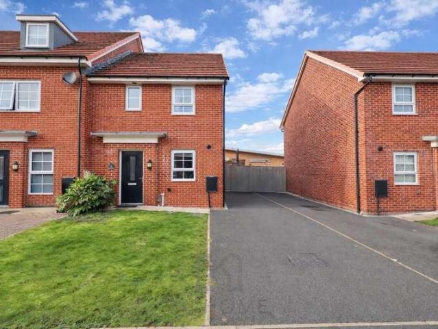 3 bed house for sale
