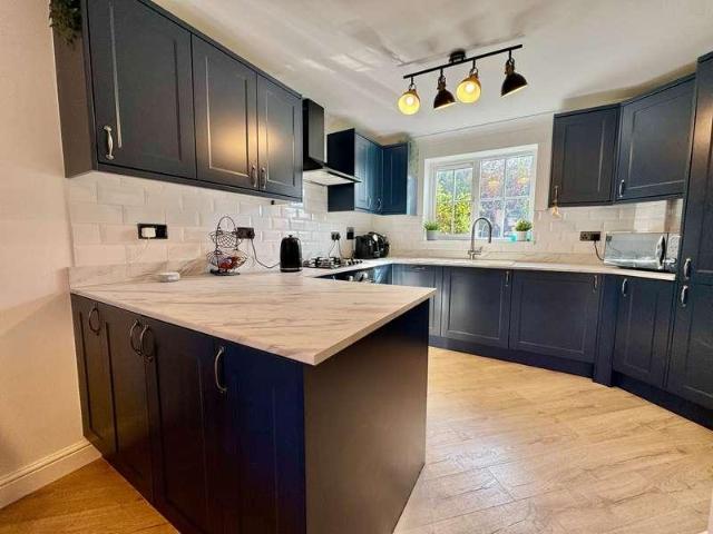 3 bed house for sale