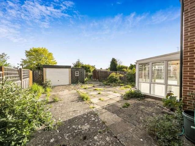 3 bed house for sale