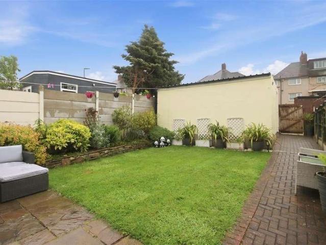 3 bed house for sale