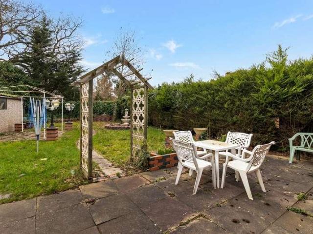 3 bed house for sale