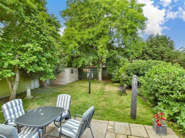 3 bed house for sale