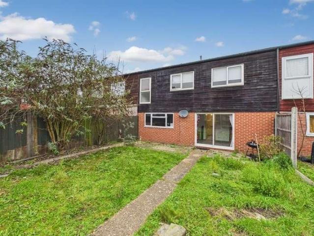 3 bed house for sale