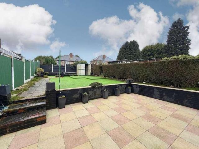 3 bed house for sale