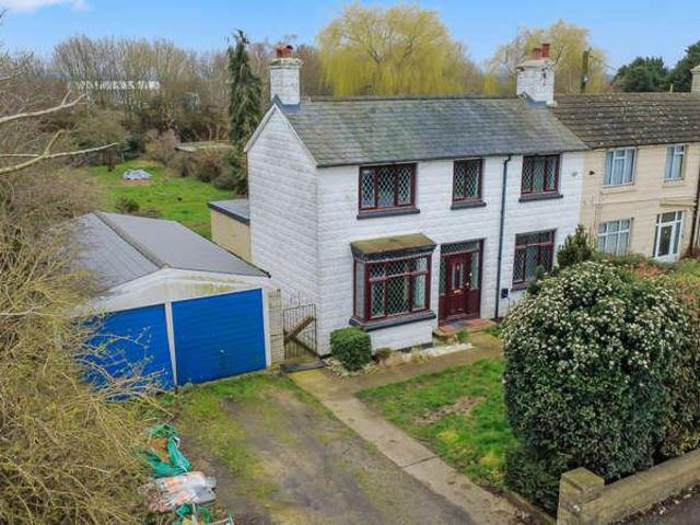 3 bed house for sale