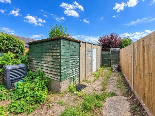 3 bed house for sale