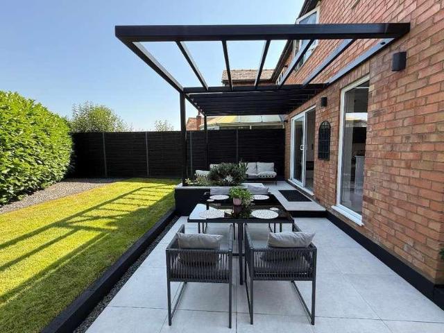 3 bed house for sale