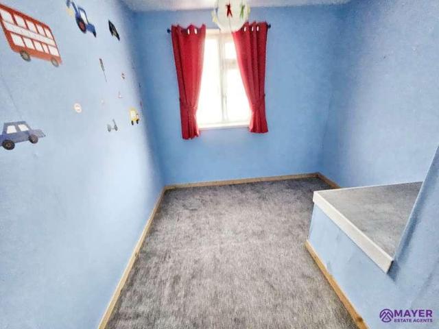 3 bed house for sale