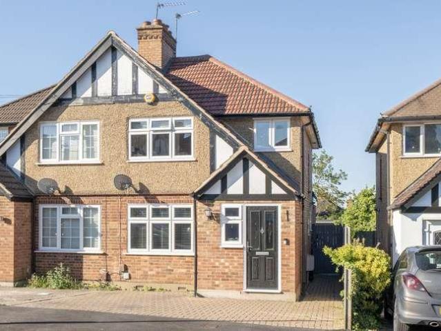 3 bed house for sale
