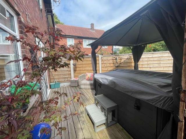 3 bed house for sale