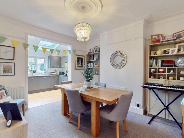 3 bed house for sale