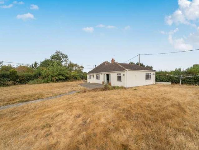 3 bed house for sale