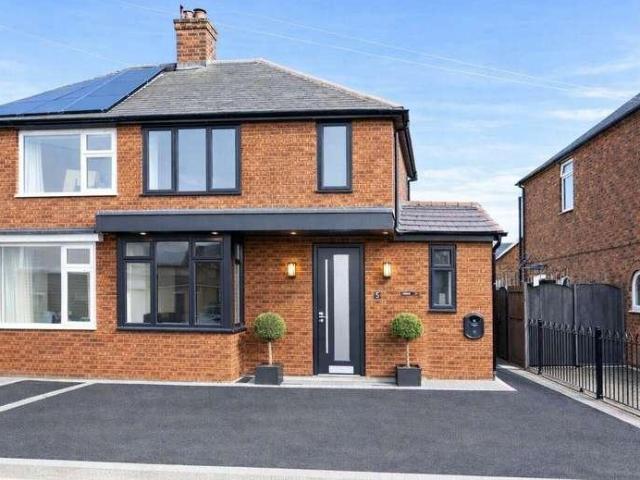 3 bed house for sale