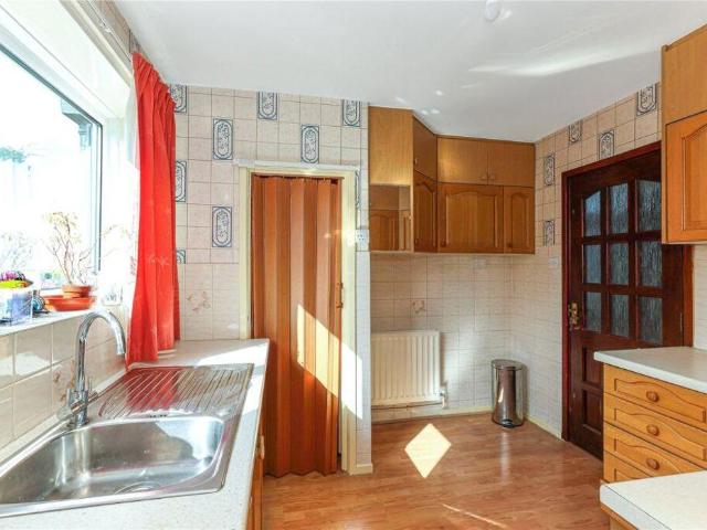 3 bed house for sale