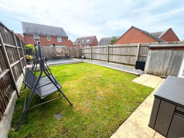 3 bed house for sale