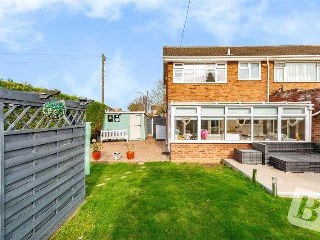 3 bed house for sale