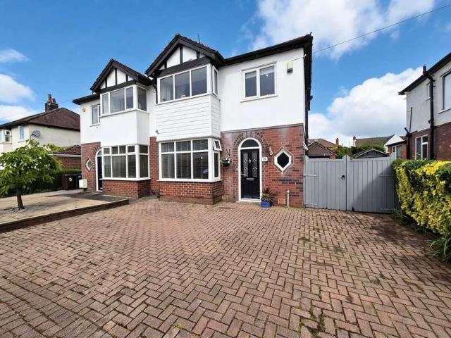 3 bed house for sale