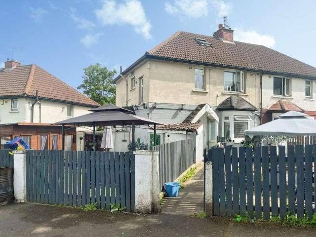 3 bed house for sale