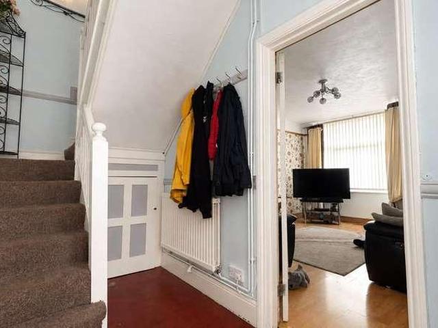 3 bed house for sale