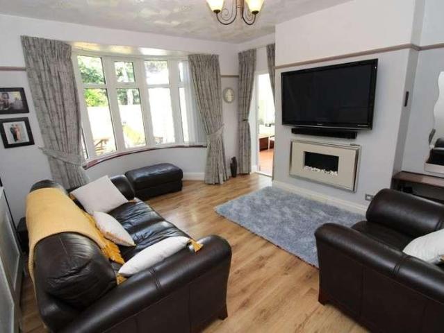 3 bed house for sale