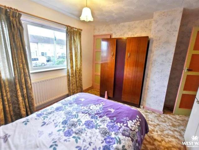 3 bed house for sale