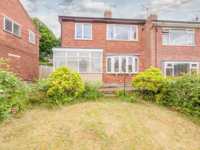 3 bed house for sale