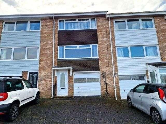 3 bed house for sale
