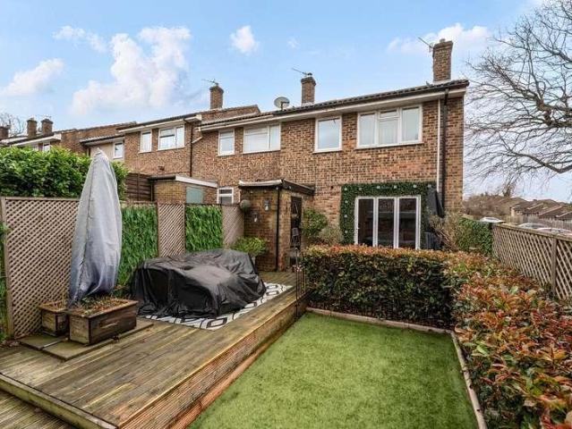 3 bed house for sale