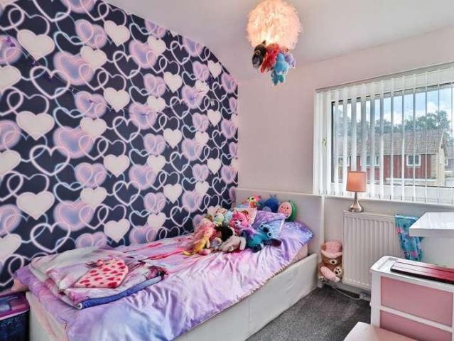 3 bed house for sale