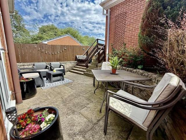 3 bed house for sale