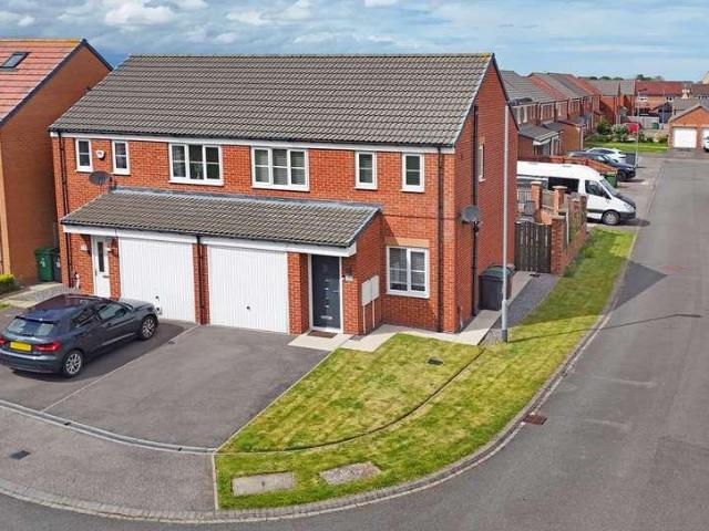3 bed house for sale