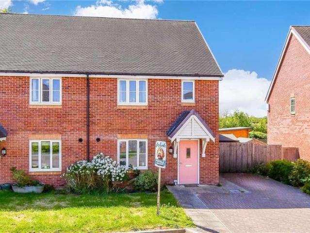 3 bed house for sale