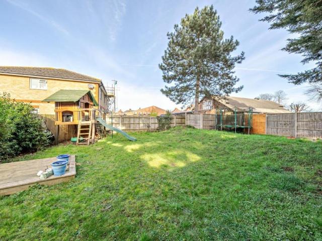 3 bed house for sale
